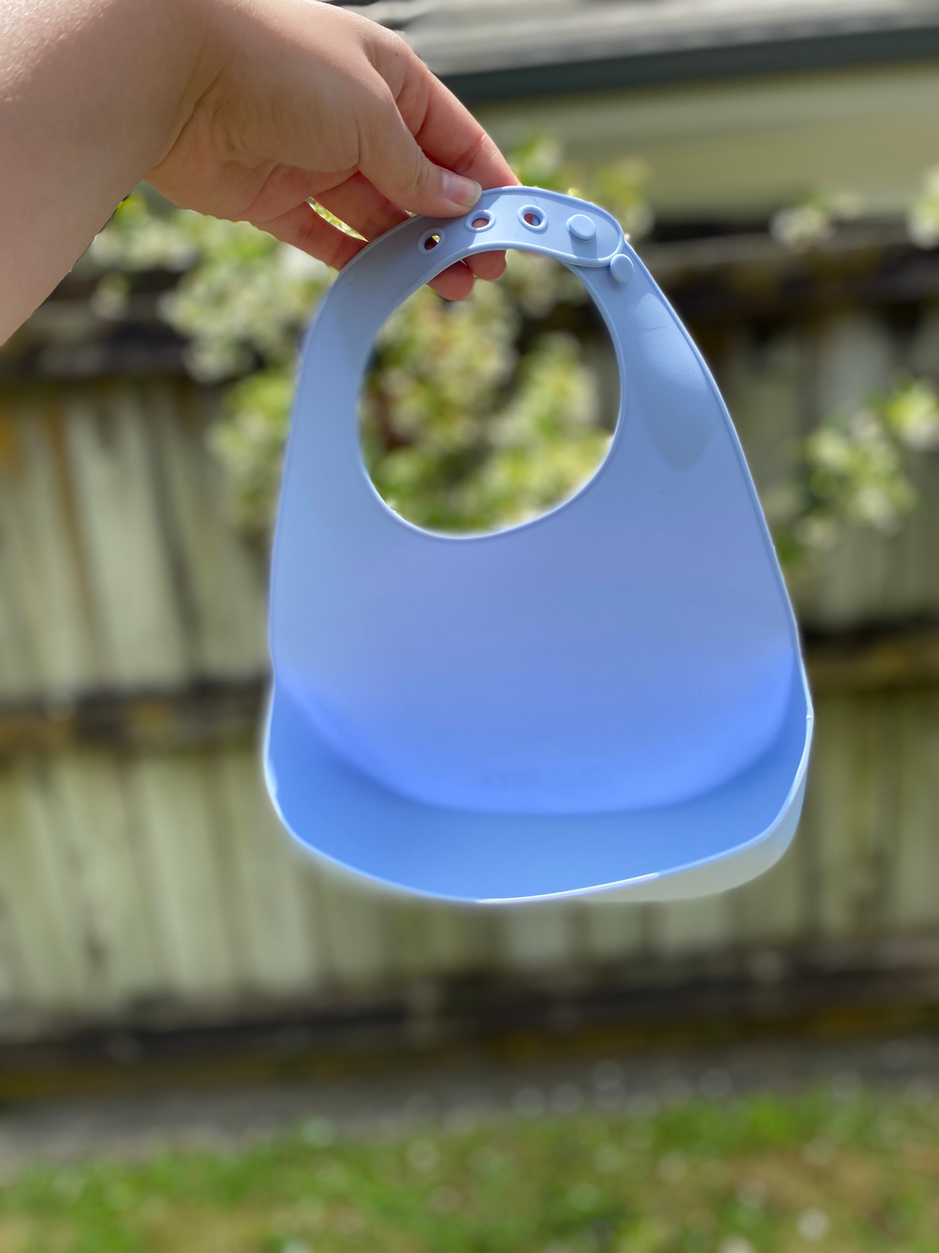 Soft Silicone Bibs – Islas Playground